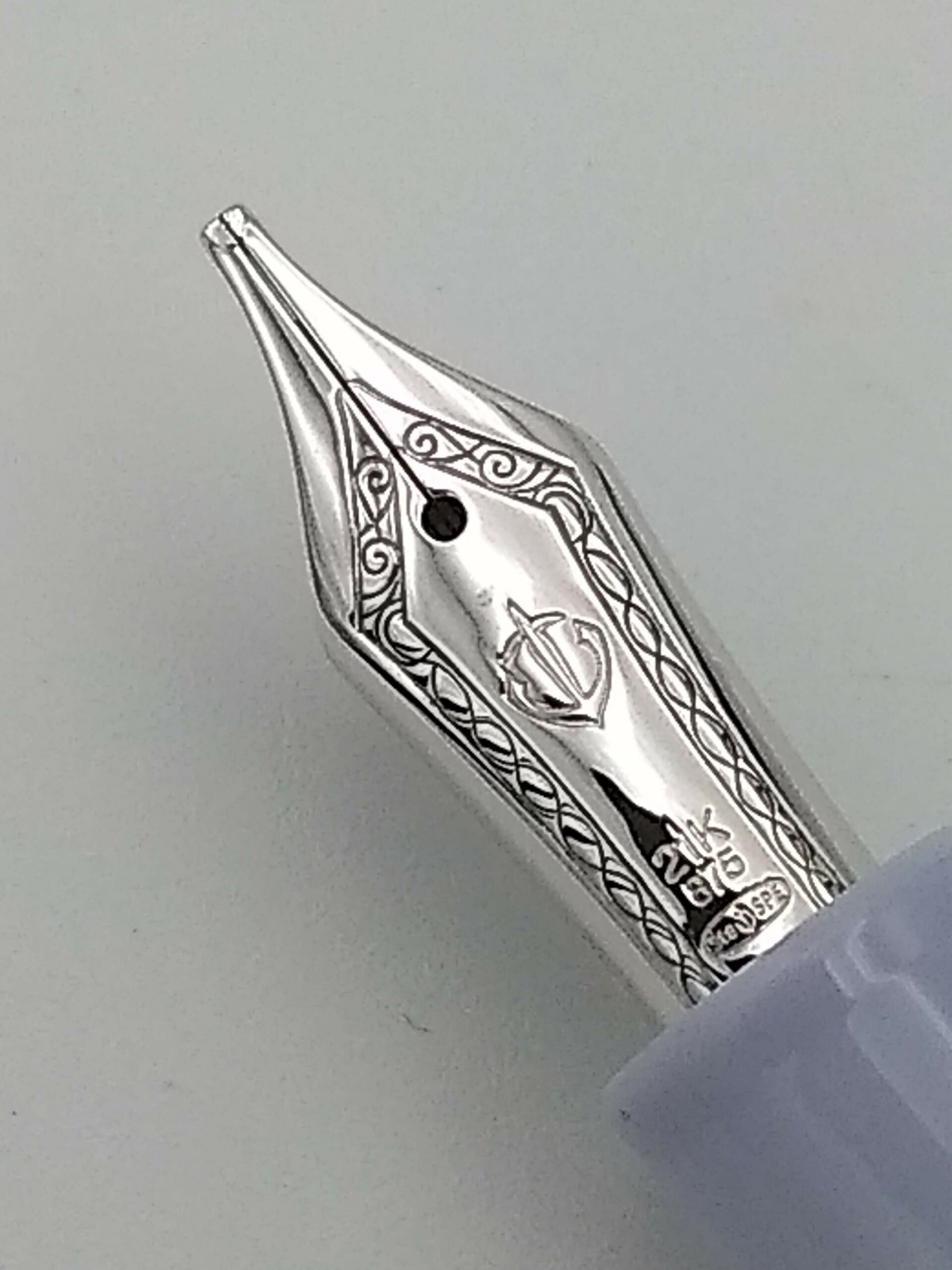 Sailor Pro Gear Winter Sky – 21k Music Nib - Pen Realm