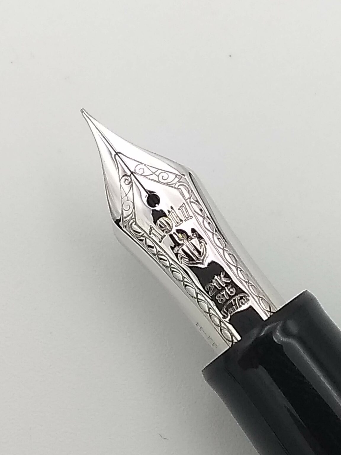 Sailor 1911L Ringless Black – 21k Extra Fine Nib - Pen Realm